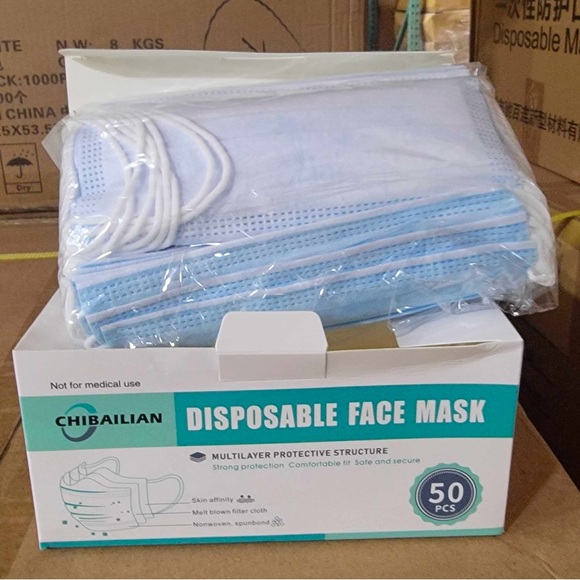 chilbalian | Other | 5 Count Pack 3 Ply Disposable Face Masks Box Of 50 ...